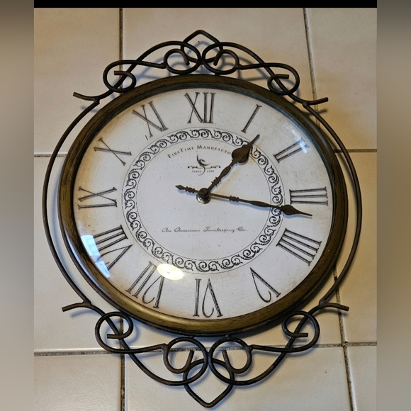 Wall Decor | Ready To Hang Wall Clock Battery Operated | Poshmark